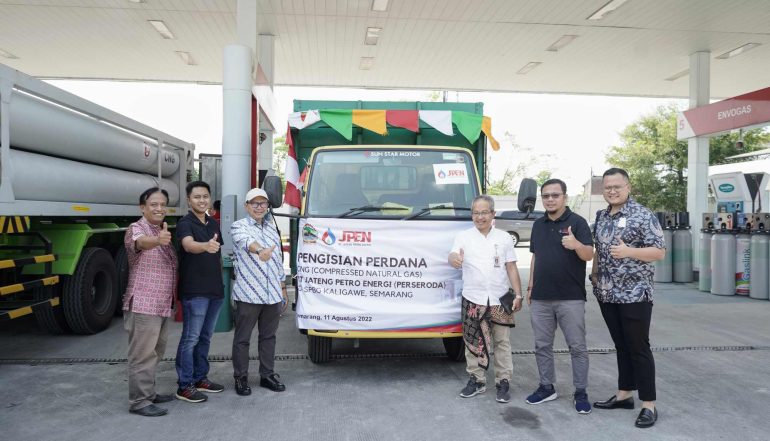 Pengisian Perdana CNG di SPBG Kaligawe – JPEN